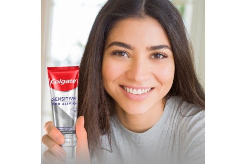Colgate Sensitive Pro-Alivio Real White Caja Con Tubo Con 110 g-1273585 ...